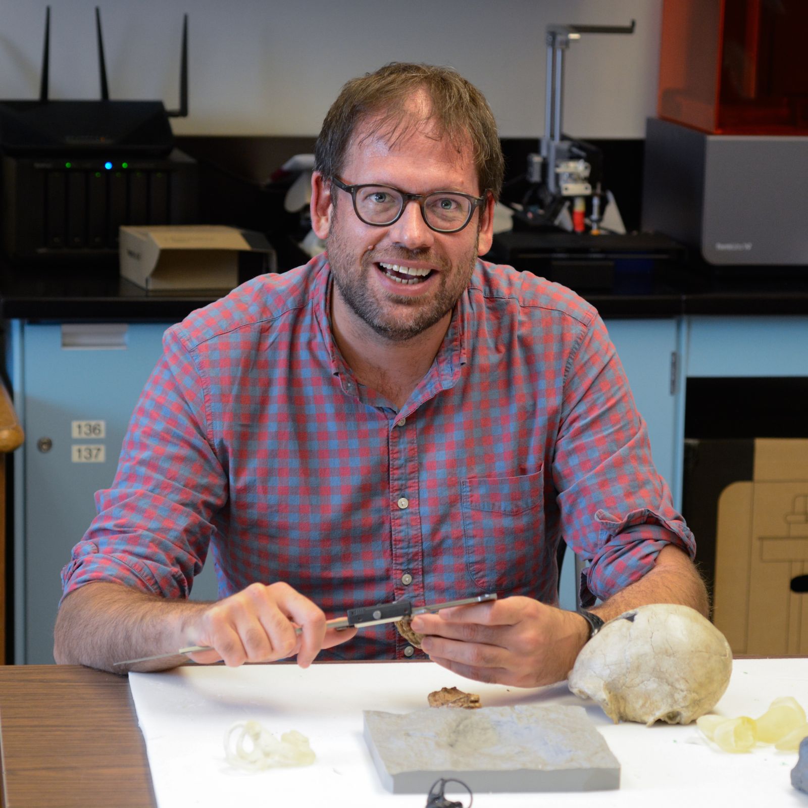 Webinar Series 2023: All in the (Human) Family: Neanderthals ...